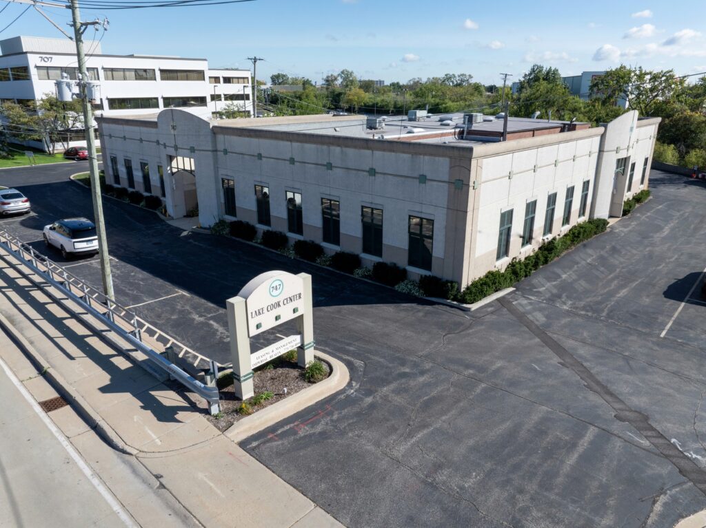 Industrial and office space for rent - Deerfield